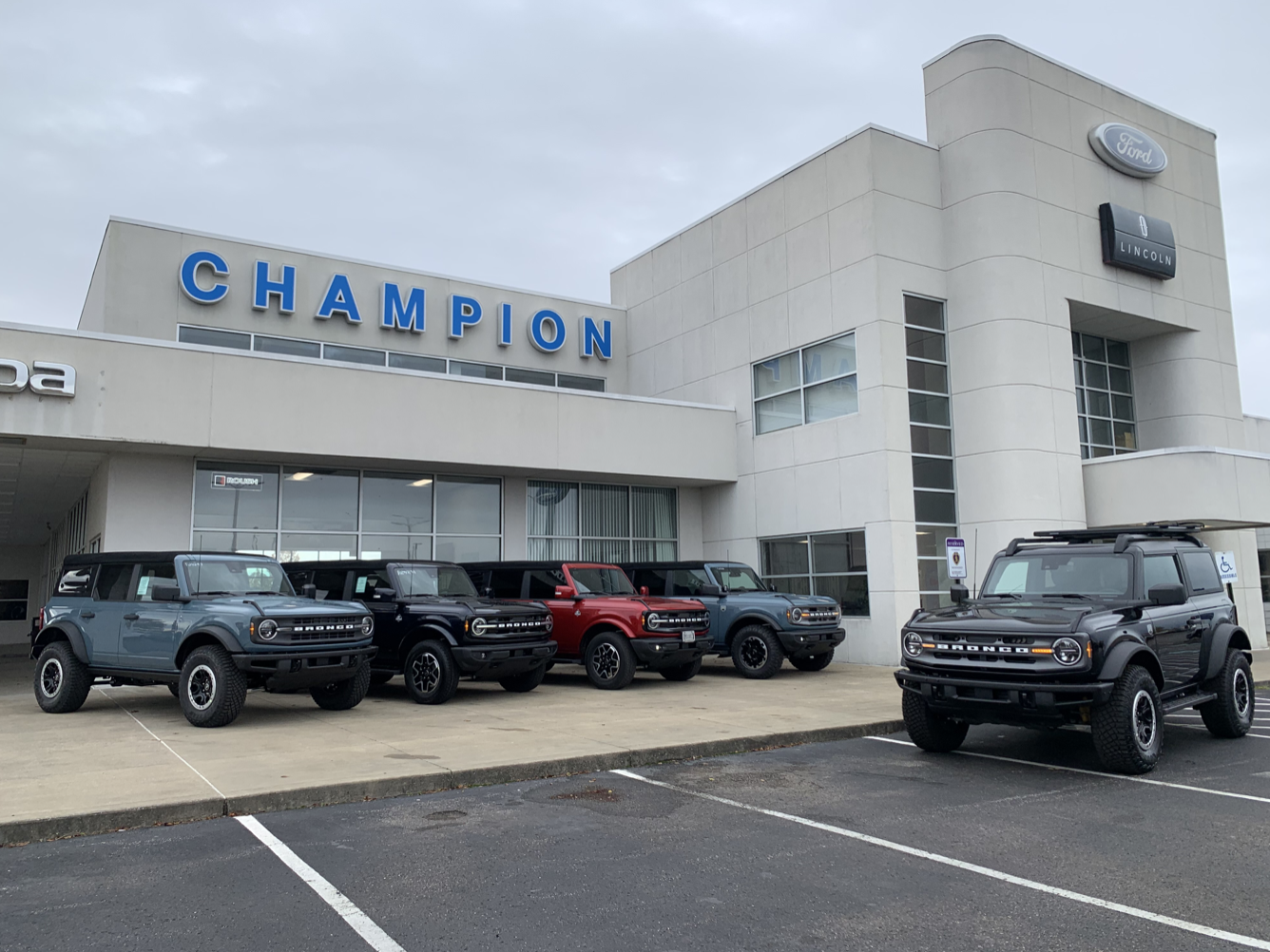 Champion Ford Lincoln Mazda